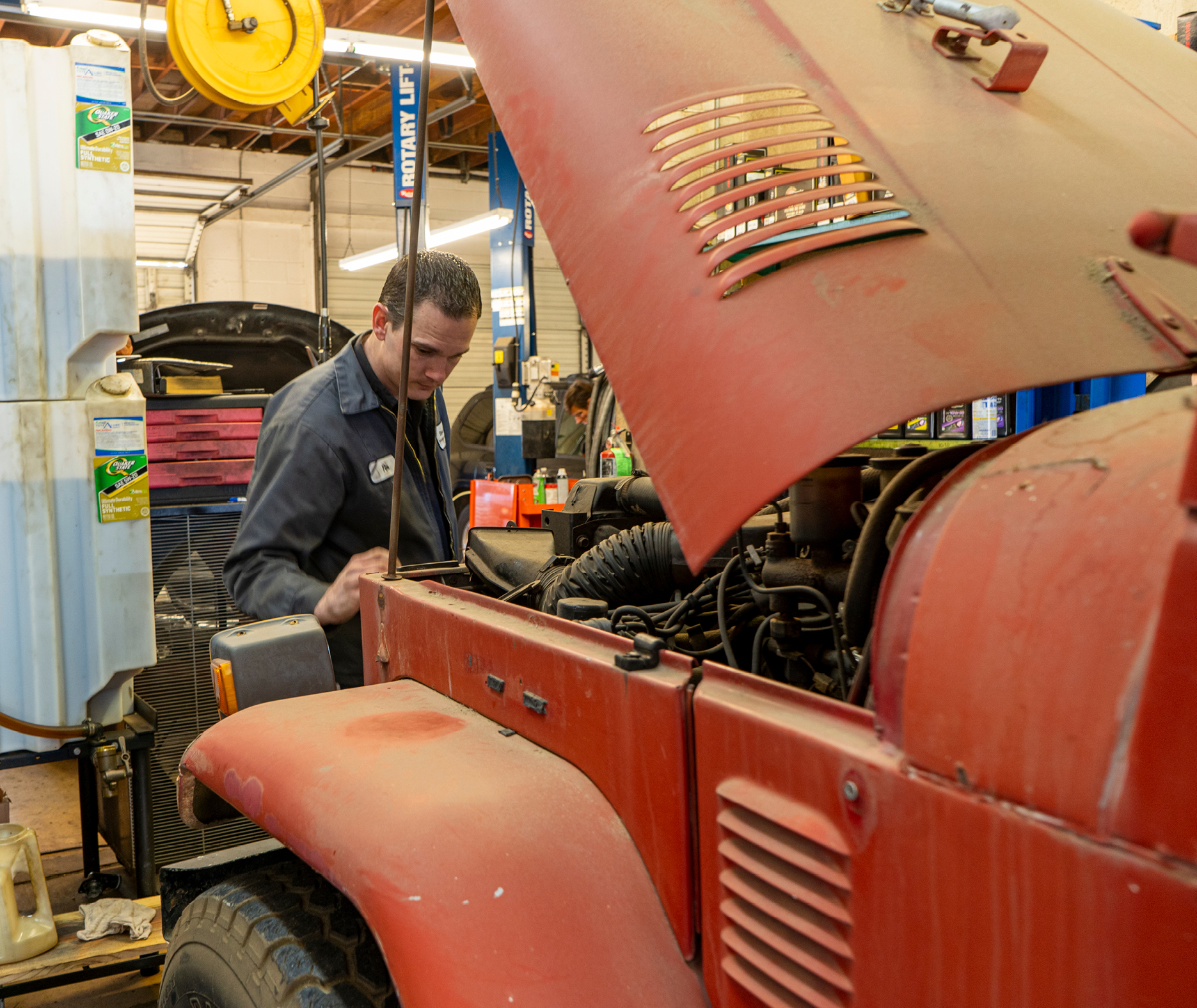 Top 5 Signs Your Car Needs a Tune-Up - Keep Your Car Running Great